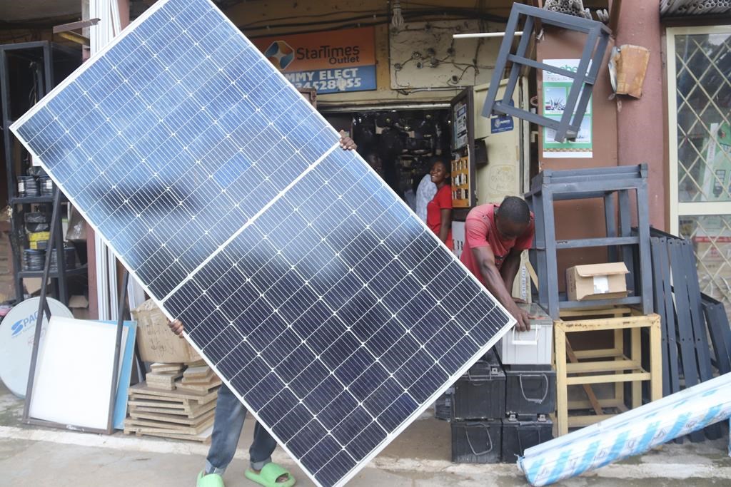 Ending Nigeria's fuel subsidy pushes a shift to solar. Without a climate plan, progress is at risk