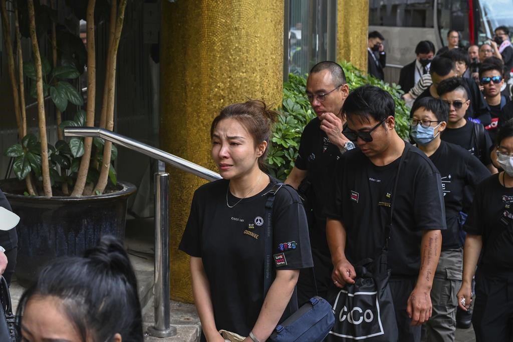 Singer Coco Lee mourned by fans and family at Hong Kong funeral