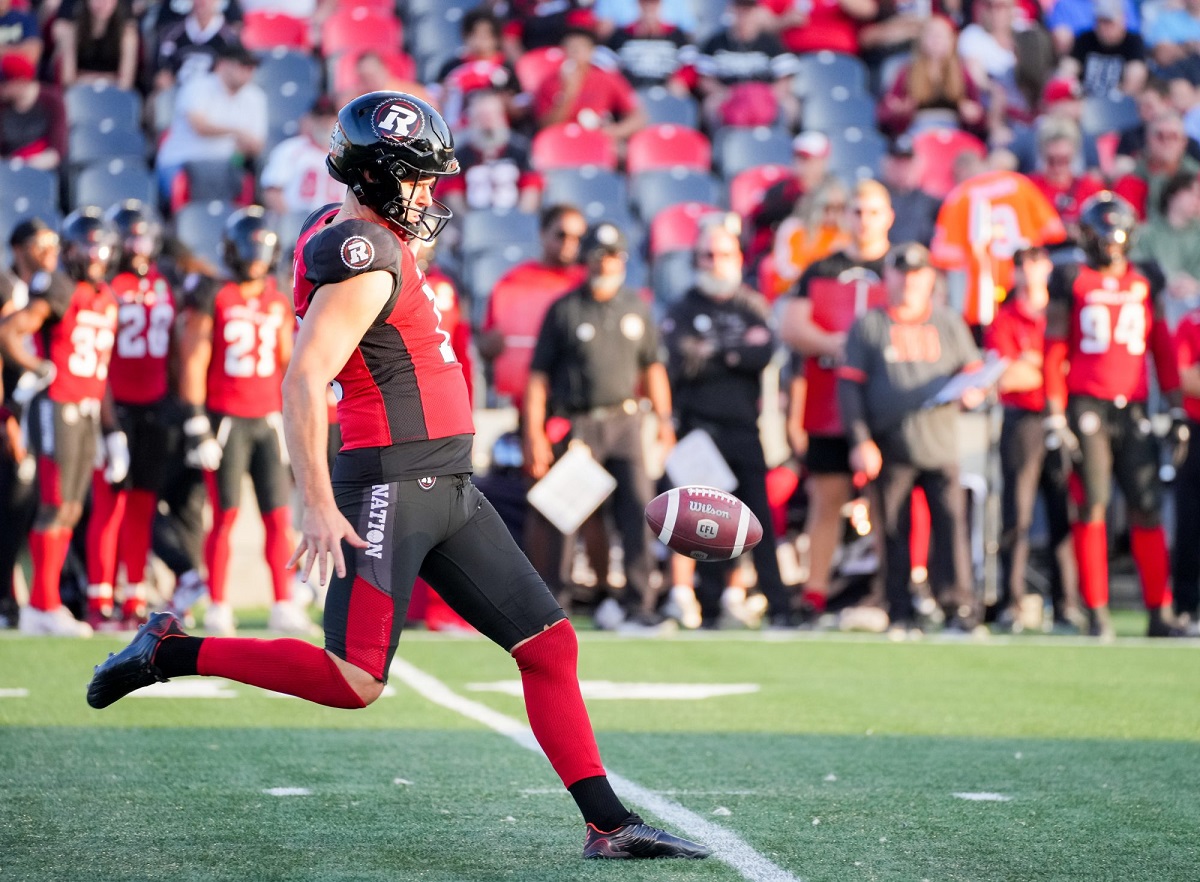 All-star punter Leone signs one-year extension with Redblacks