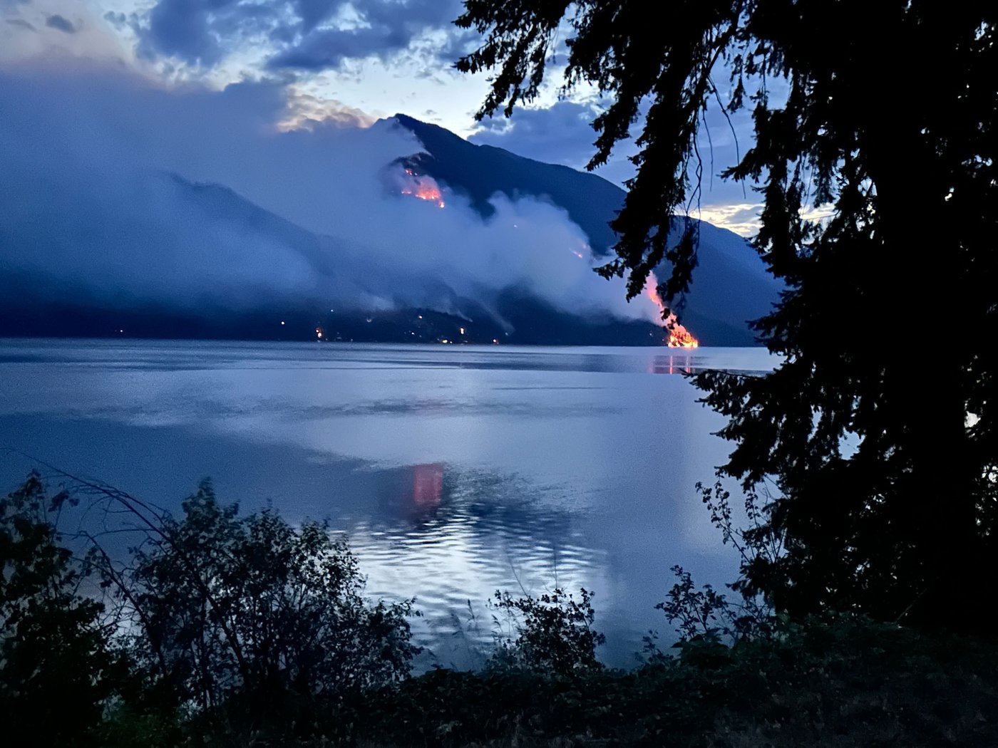 Work continues on six significant wildfires near B.C.'s Slocan Lake
