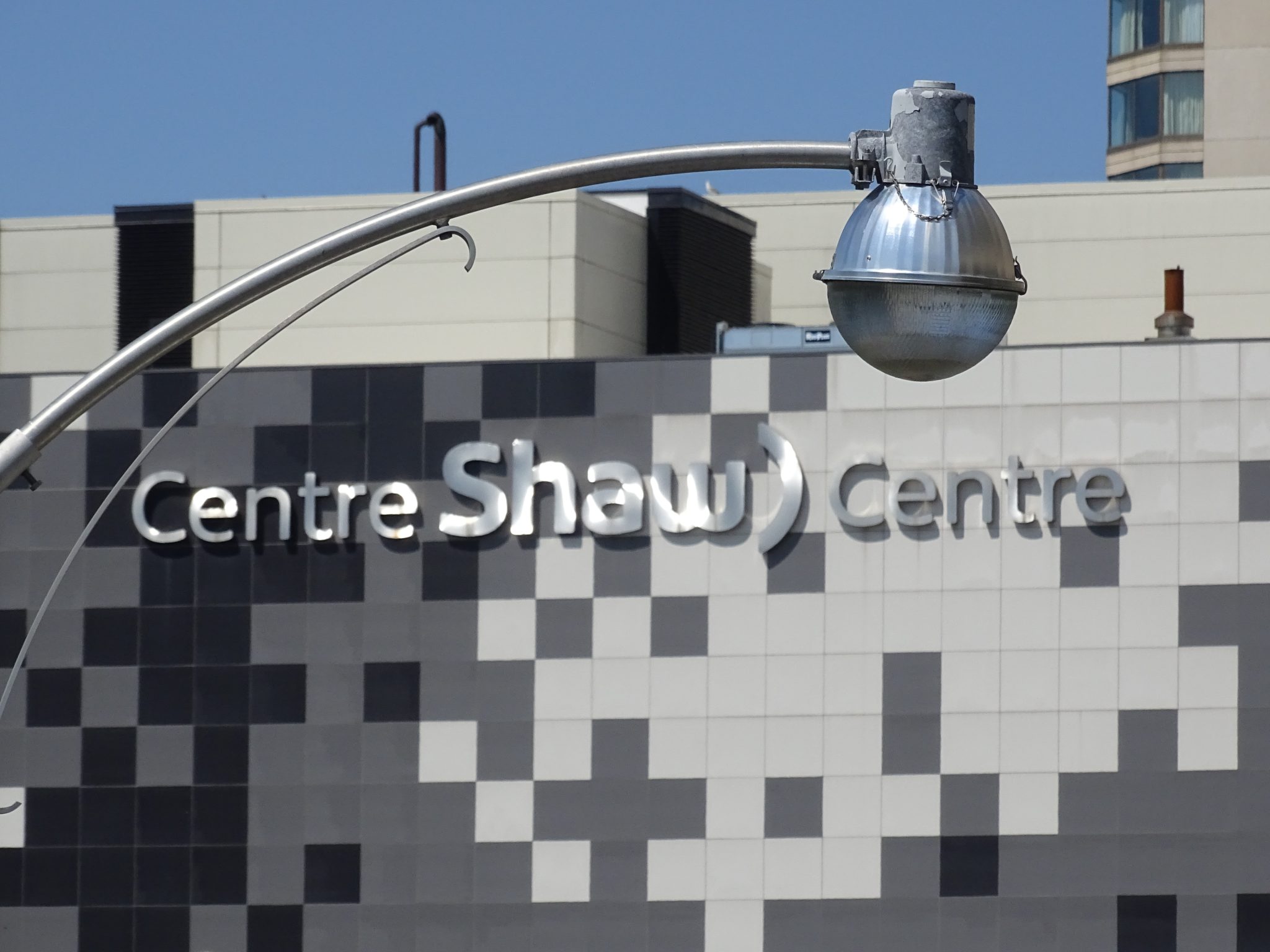 Shaw Centre now named Rogers Centre Ottawa