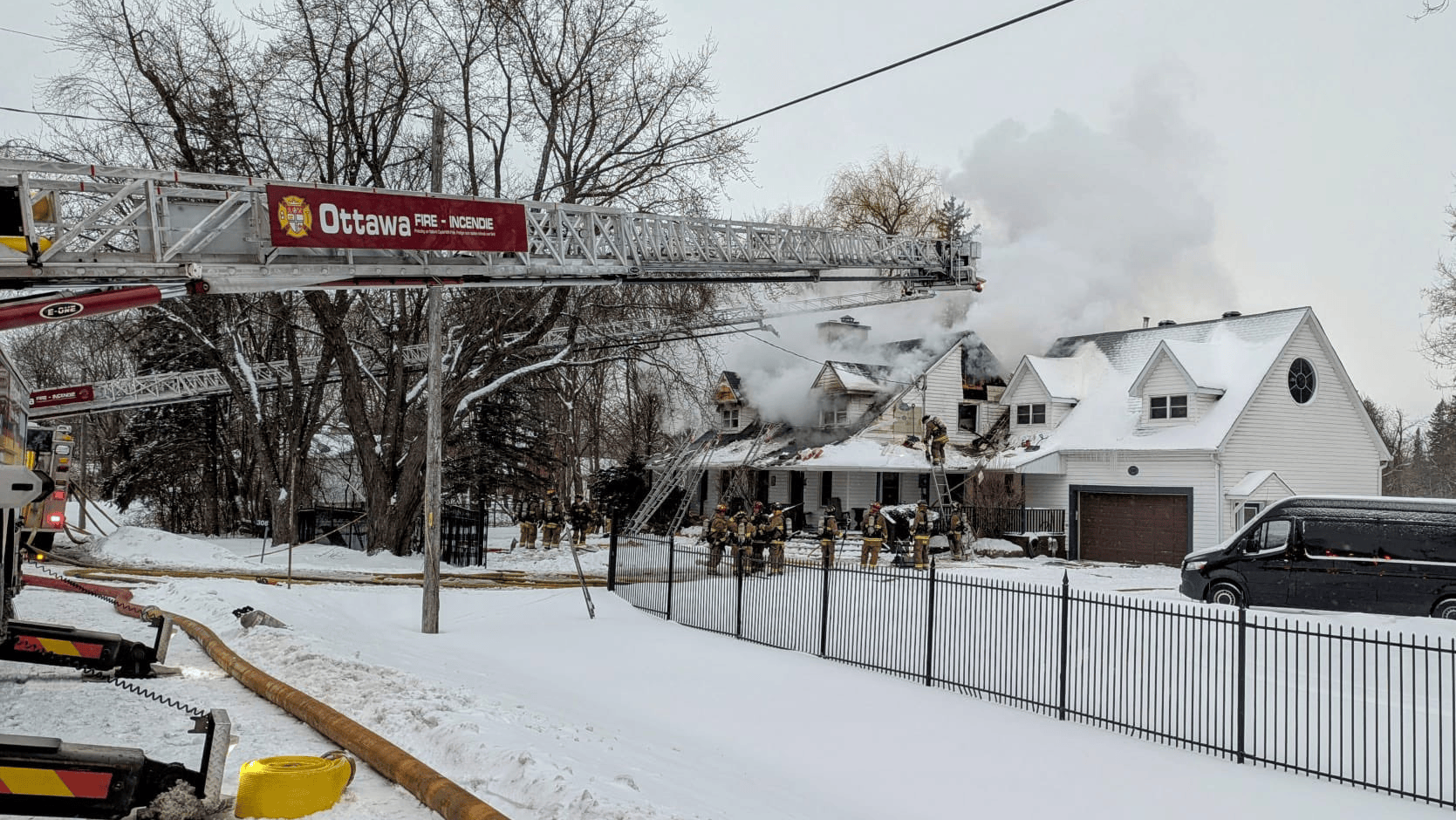 Fire in Ottawa south end under control after more than 6 hours