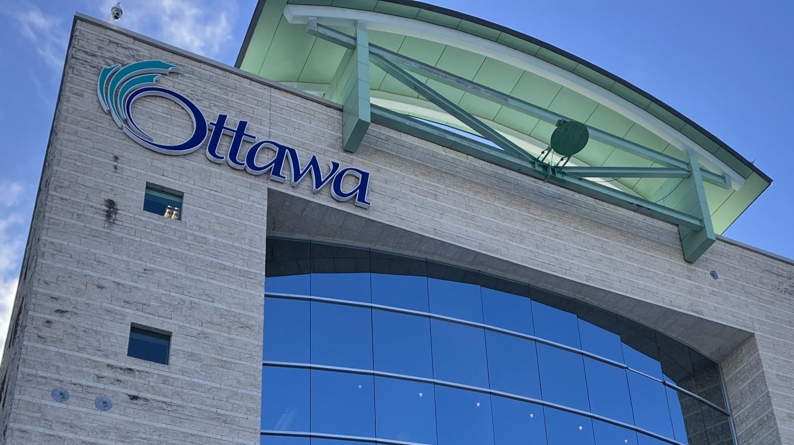 Ontario municipal councillors to face stiffer ethics penalties