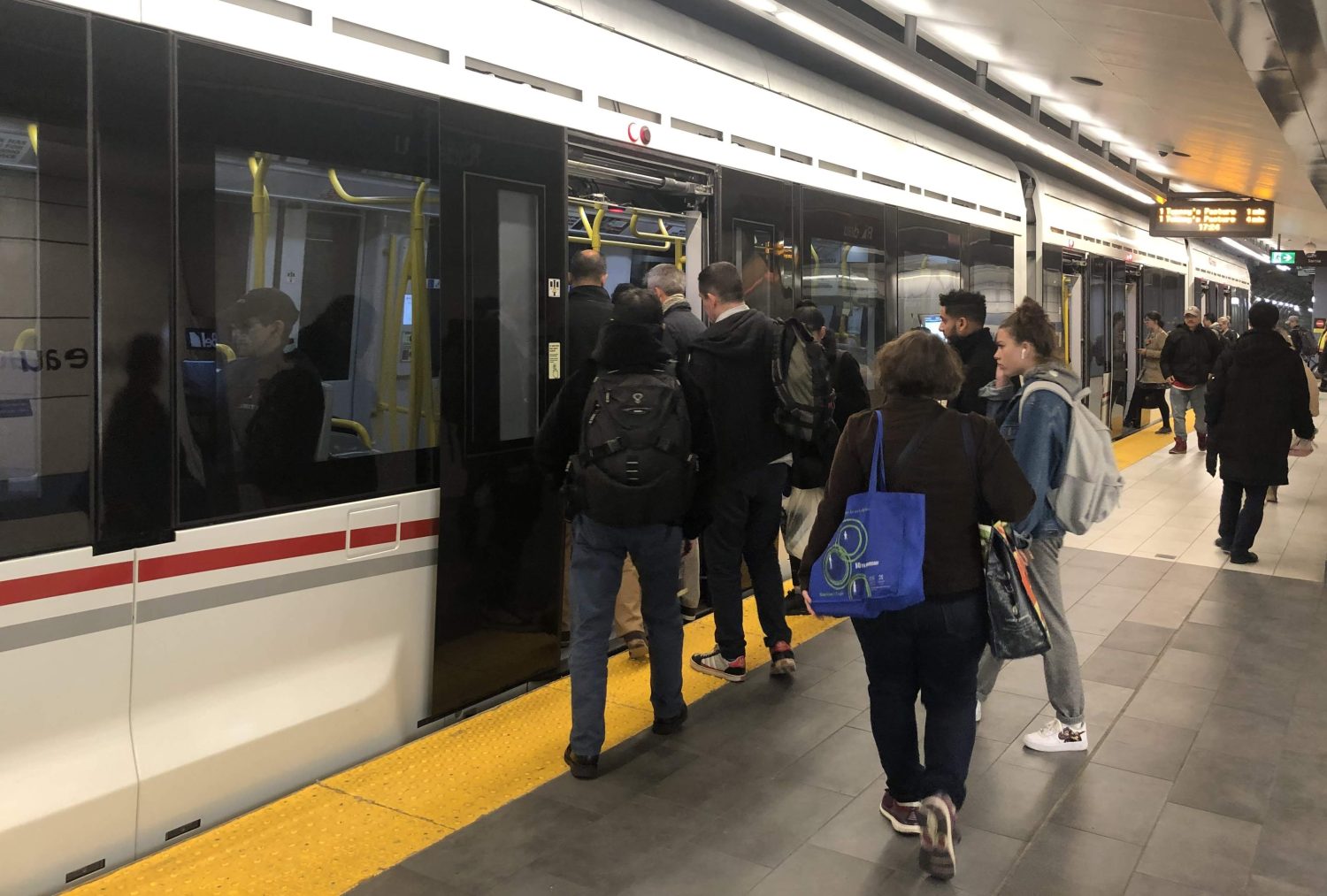 Confederation Line light rail service could return on Friday