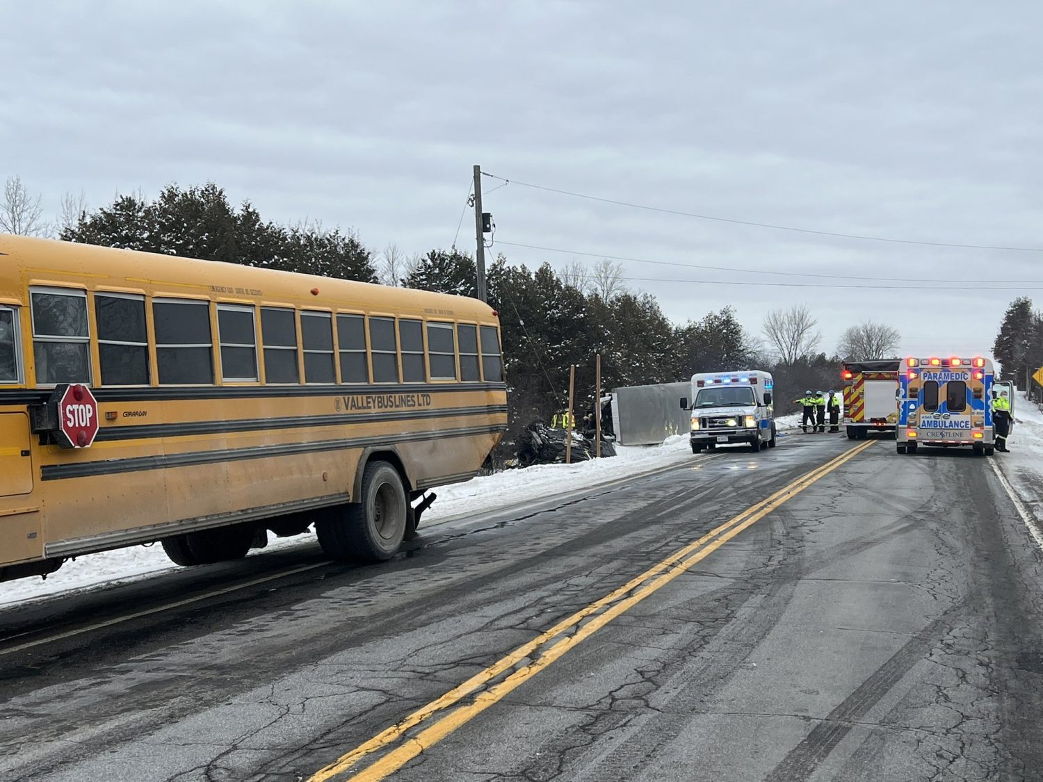 Grenville OPP respond to three-vehicle collision involving school bus