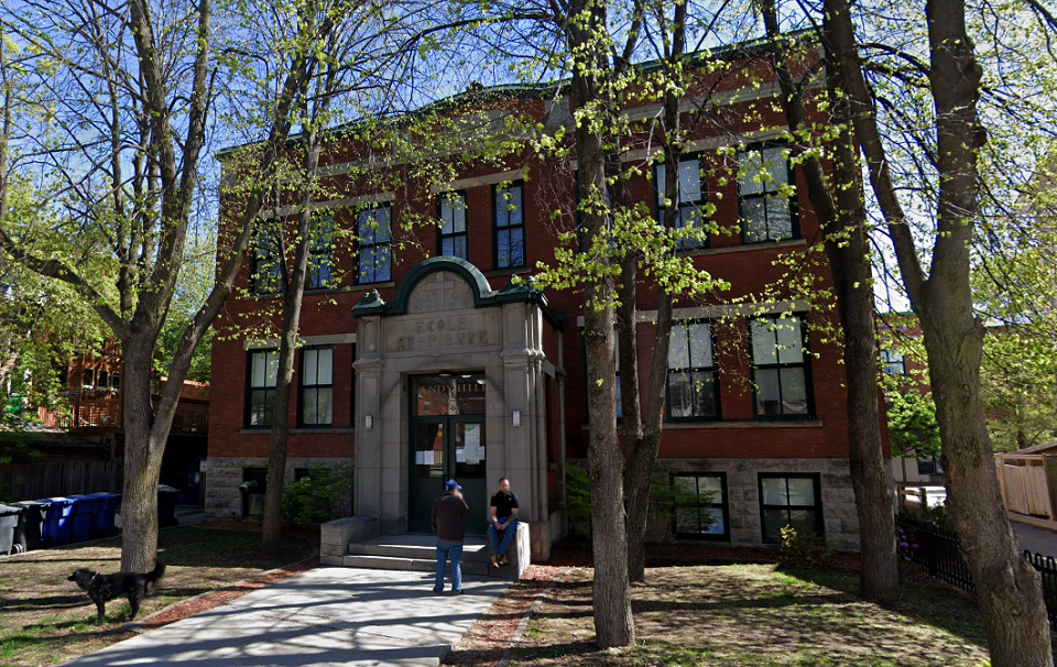Built Heritage Committee moves to protect École St-Pierre from Bill 23