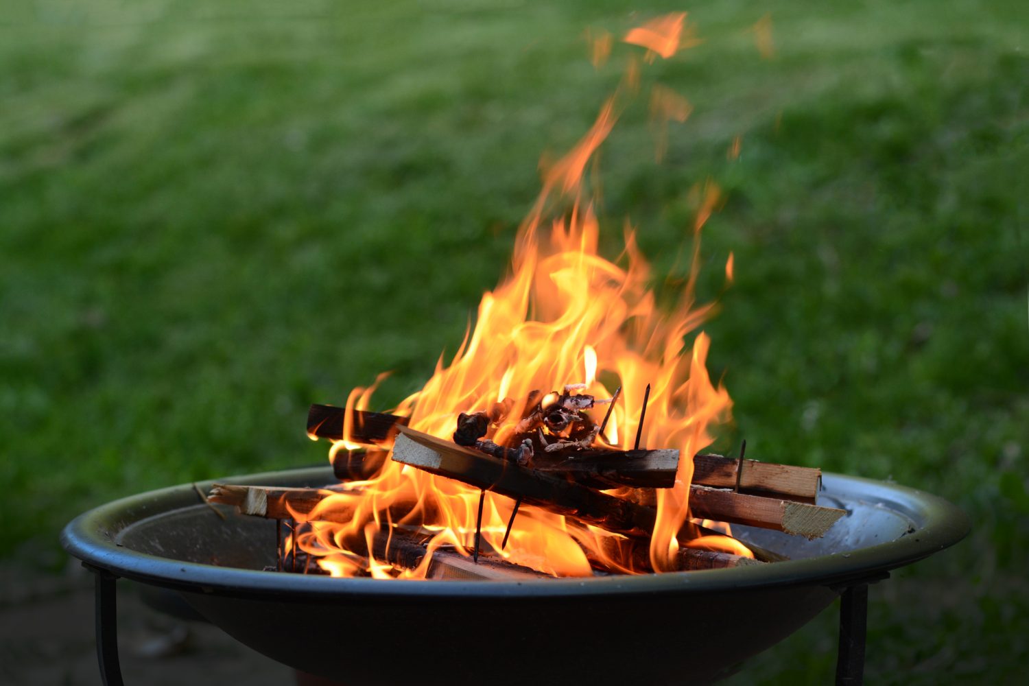 Open-air fire ban lifted for Ottawa
