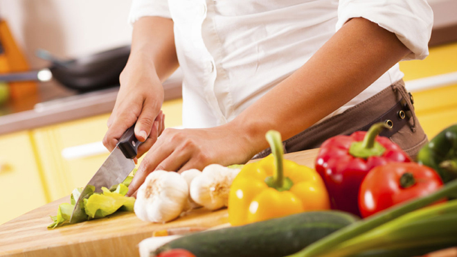 Local Legend: Mark Charette helping Ottawans unable to cook for themselves