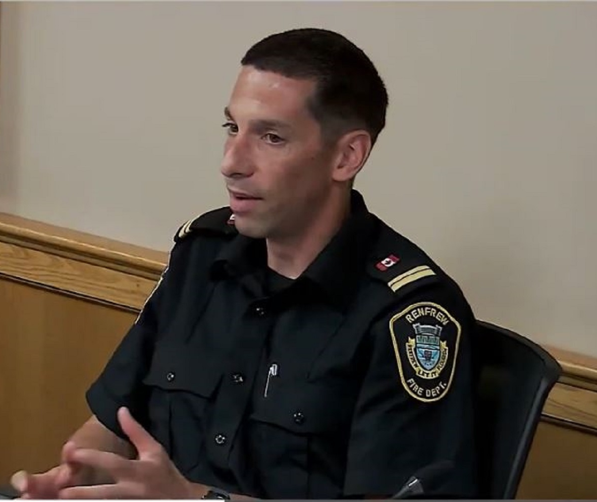 Mike Guest is Renfrew's new fire chief