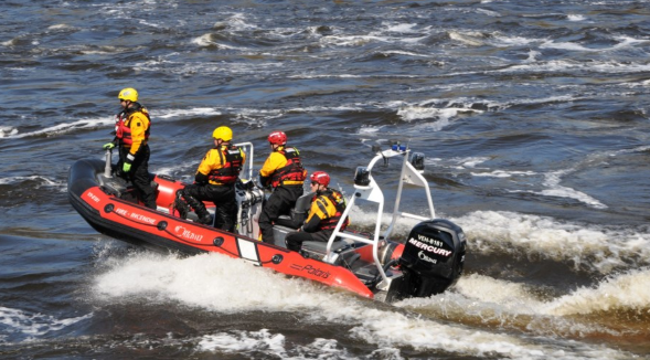 Water rescue team responds to boating incident on Ottawa River