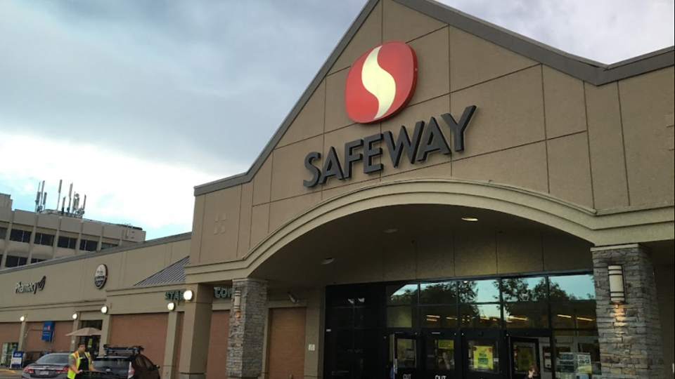 Sobeys restricts food bank donation spending to its stores, defends policy